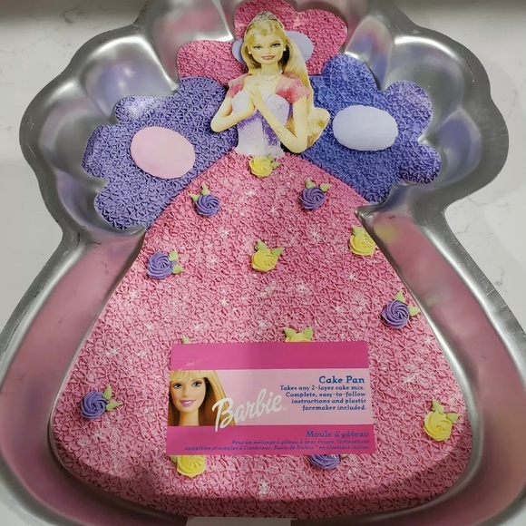 Wilton | Kitchen | Vintage Wilton Barbie Cake Pan 204 With ...